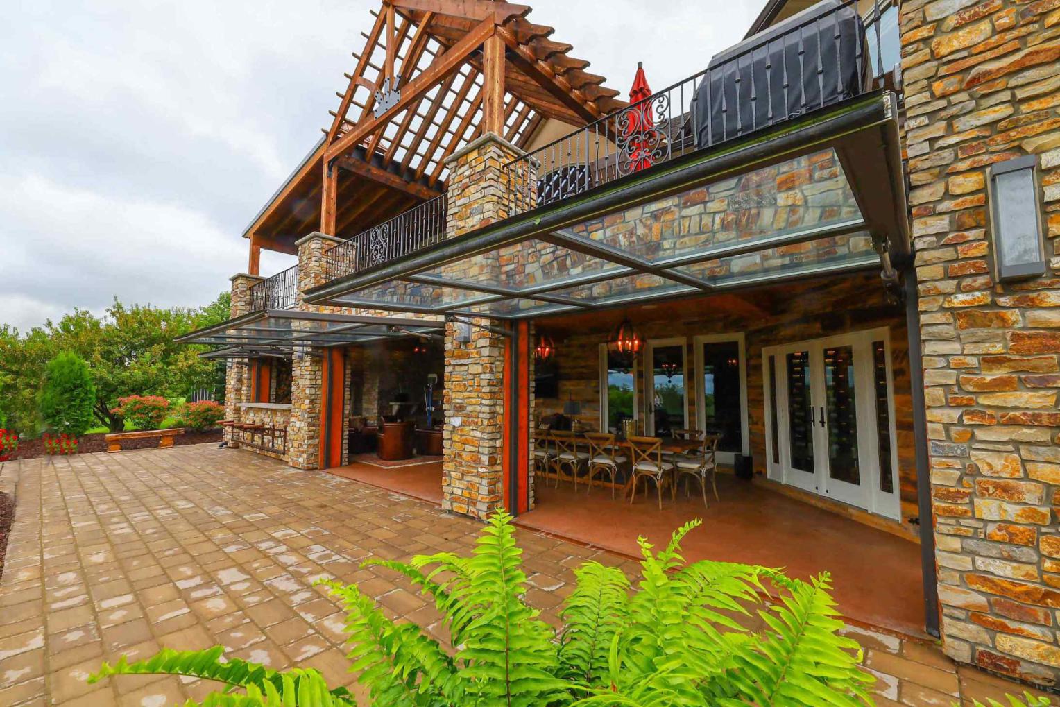 Green Side Home, Three Glass Walls - PowerLift Doors